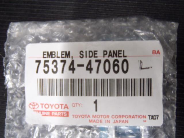 トヨタ純正 75374-47060 HYBRIDエンブレム | 新古品 | アップガレージ 岡崎宇頭店 | カー用品 その他(カスタム ...