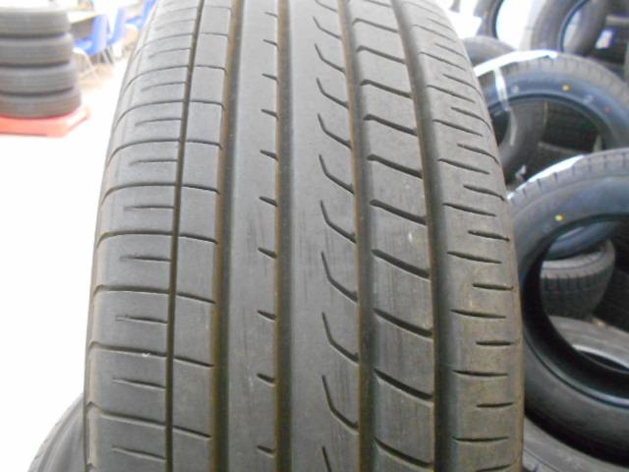 YOKOHAMA BluEarth RV-01 | カー用品 タイヤ 15インチタイヤを通販で購入する | 中古カー＆バイク用品の販売なら ...