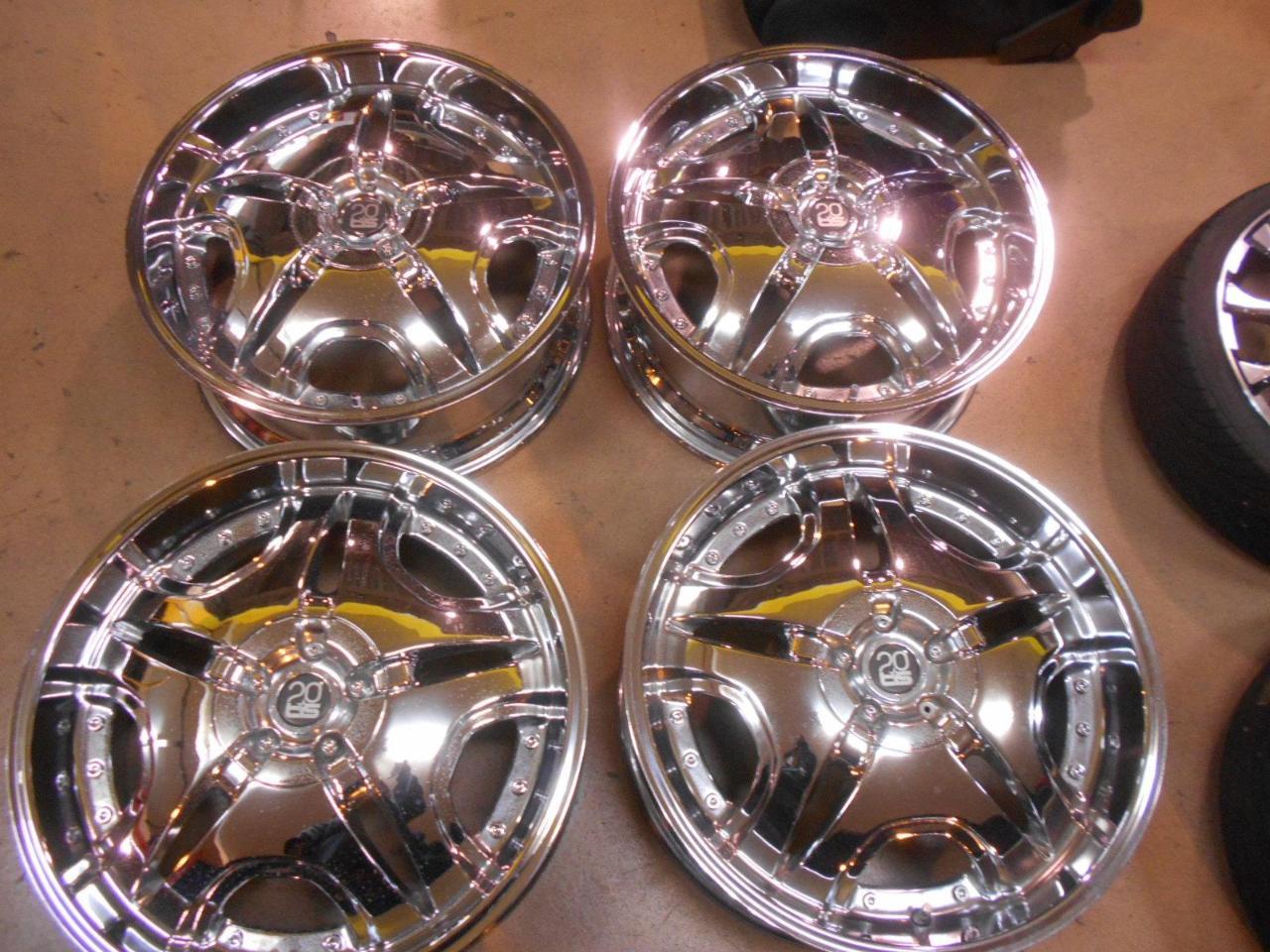 【値下げしました】 DUB WHEEL(ダブ) TIS-03 | わけあり | アップガレージ 熊本店 | カー用品 アルミホイール 20 ...