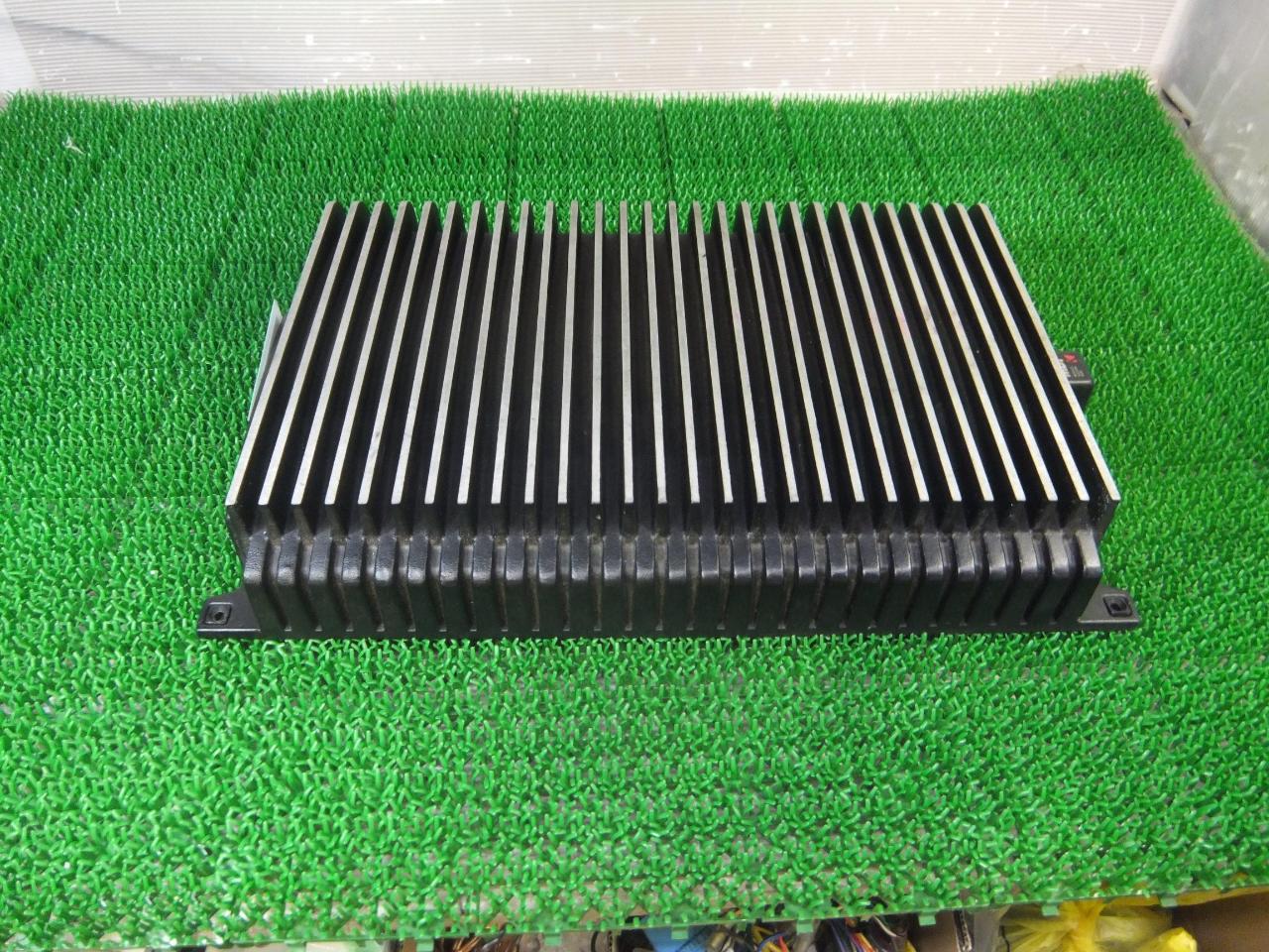 KICKER ZR360★2chパワーアンプ★ | カー用品 アンプを通販で購入する | 中古カー＆バイク用品の販売ならアップガレージ