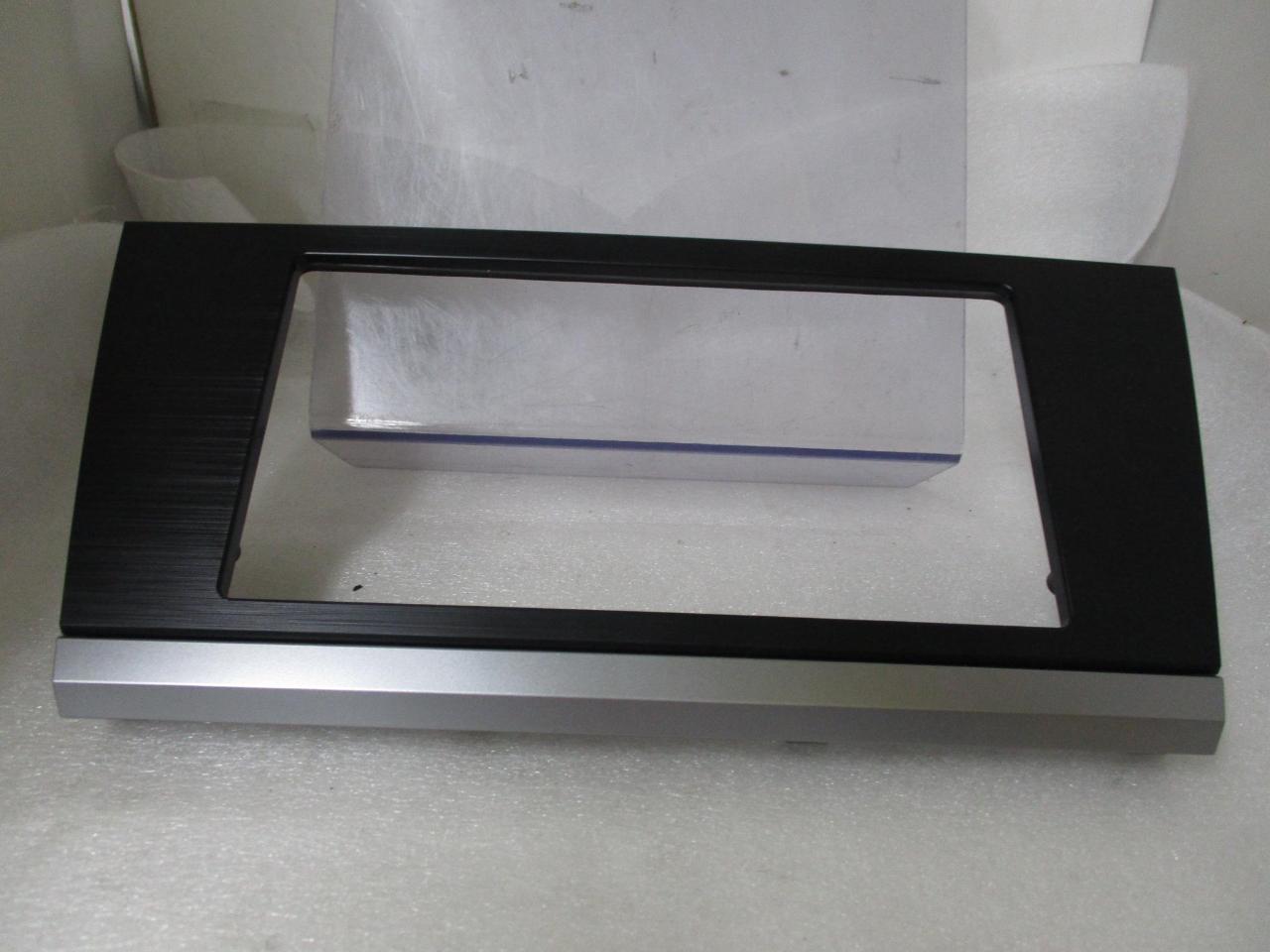 スバル BN9レガシィB4純正オーディオパネル | 中古品 | アップガレージ 岡崎宇頭店 | カー用品 インテリア その他インテリアを通販で ...