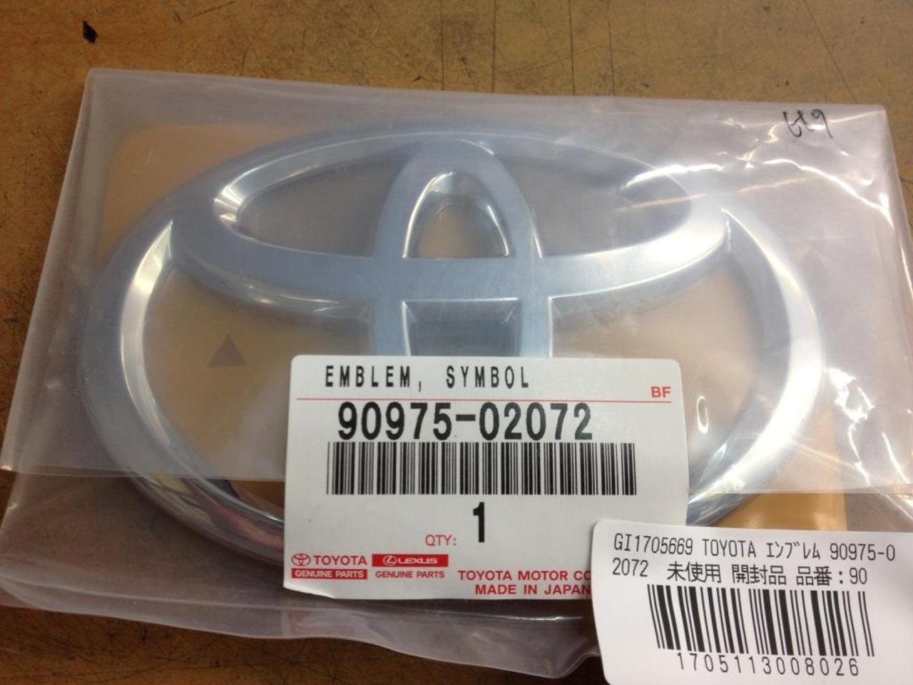 TOYOTA エンブレム 90975-02072 | 新古品 | アップガレージ 岐阜店 | カー用品 ボディパーツ その他ボディパーツを通販 ...