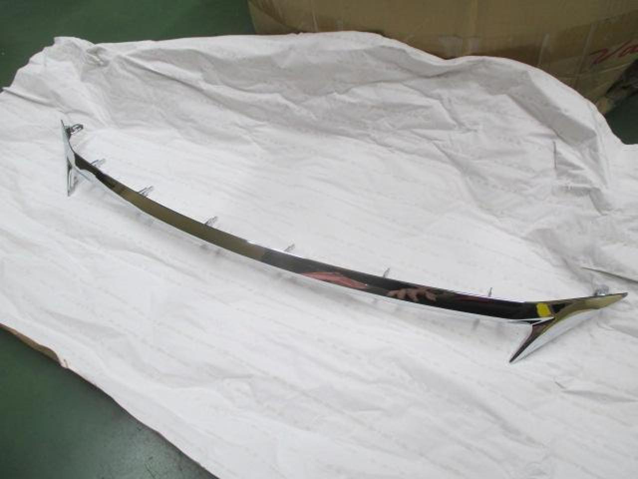 LEXUS純正 グリル 53121-76010 | カー用品 ボディパーツ グリルを通販で購入する | 中古カー＆バイク用品の販売ならアップガレージ