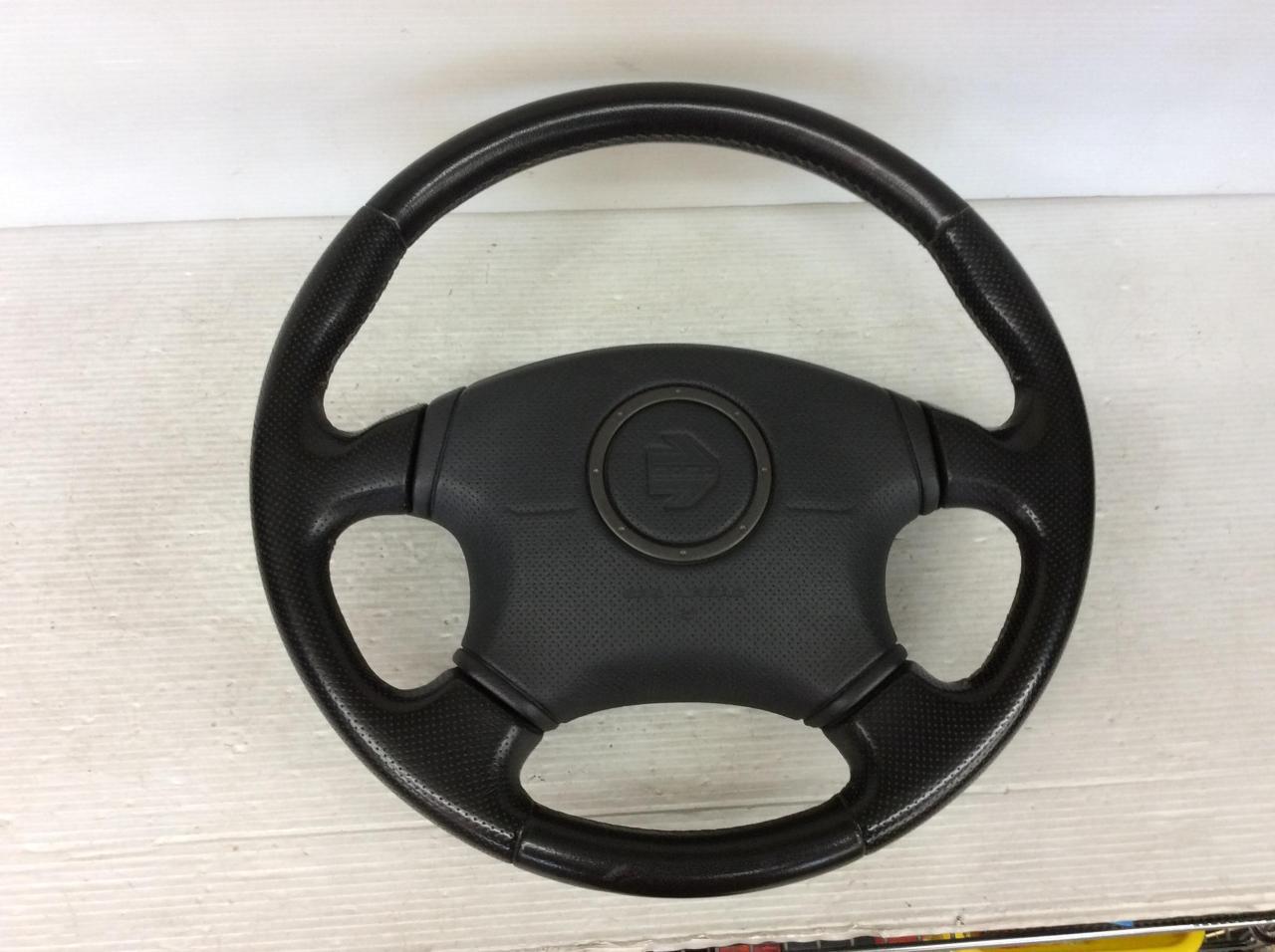 スバル BG5レガシィ純正 MOMOステアリング | カー用品 インテリア ステアリングを通販で購入する | 中古カー＆バイク用品の販売ならアップガレージ