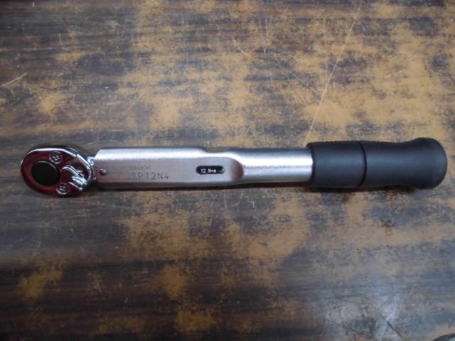 TOHNICHI ラチェット付単能形トルクレンチ 12N･M QSP12N4 | 中古品 | アップガレージ 名古屋中川店 | カー用品 ...