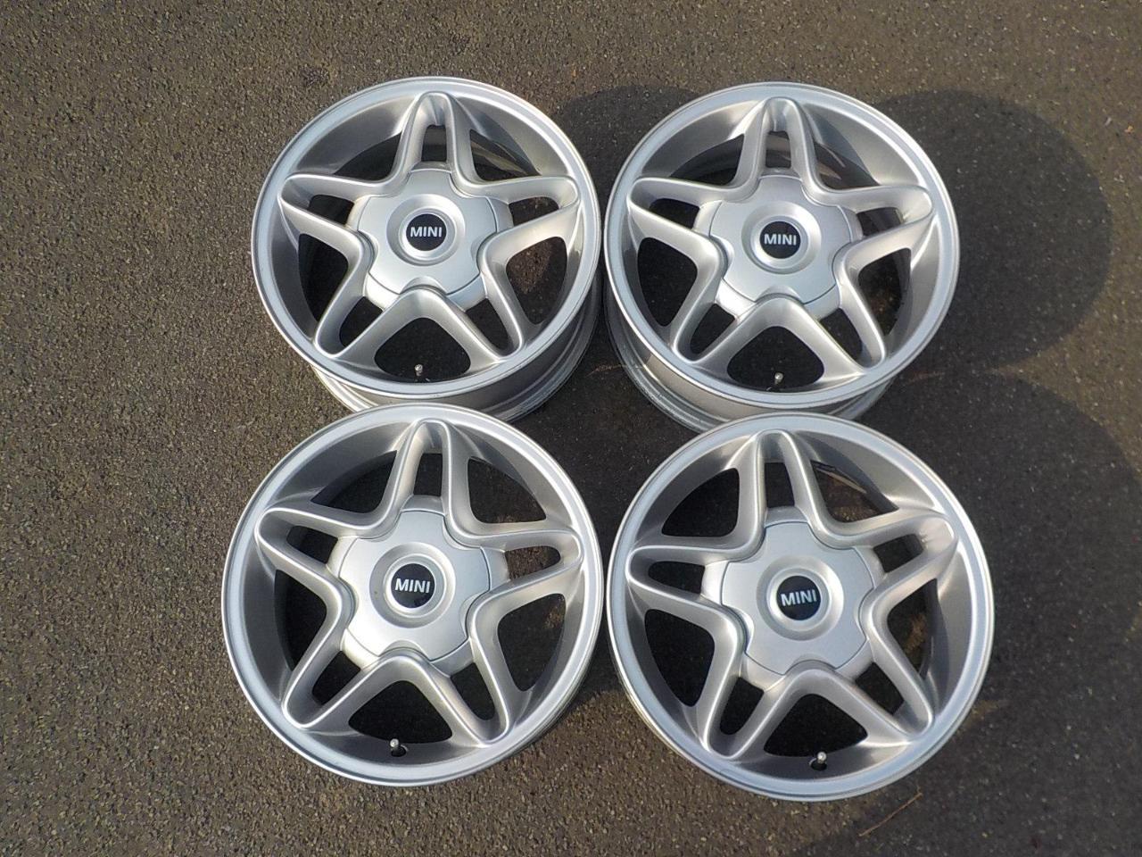 輸入車純正(Pure parts of imported automobile) BMW MINIR56純正ホイール | カー用品 アルミ ...