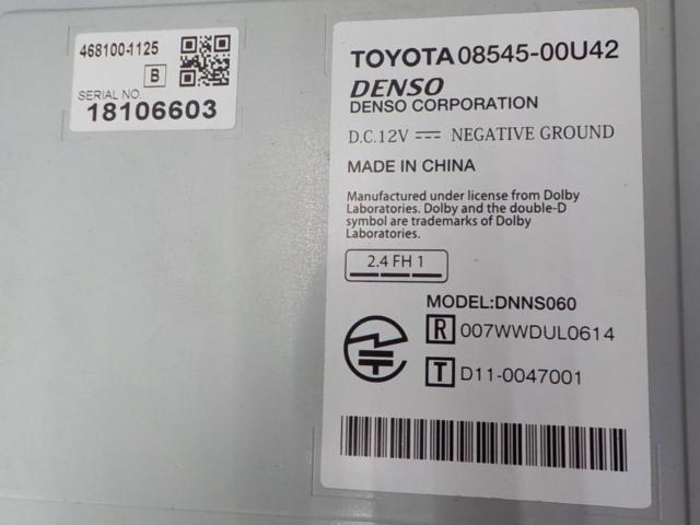 TOYOTA純正 NSDD-W61 純正品番:08545-00U42 【SDナビとBluetoothケータイ対応ナビを拡充。】 ’11年モデル ※ディスプレイ左上キズ有 | 中古品 | アップ ...