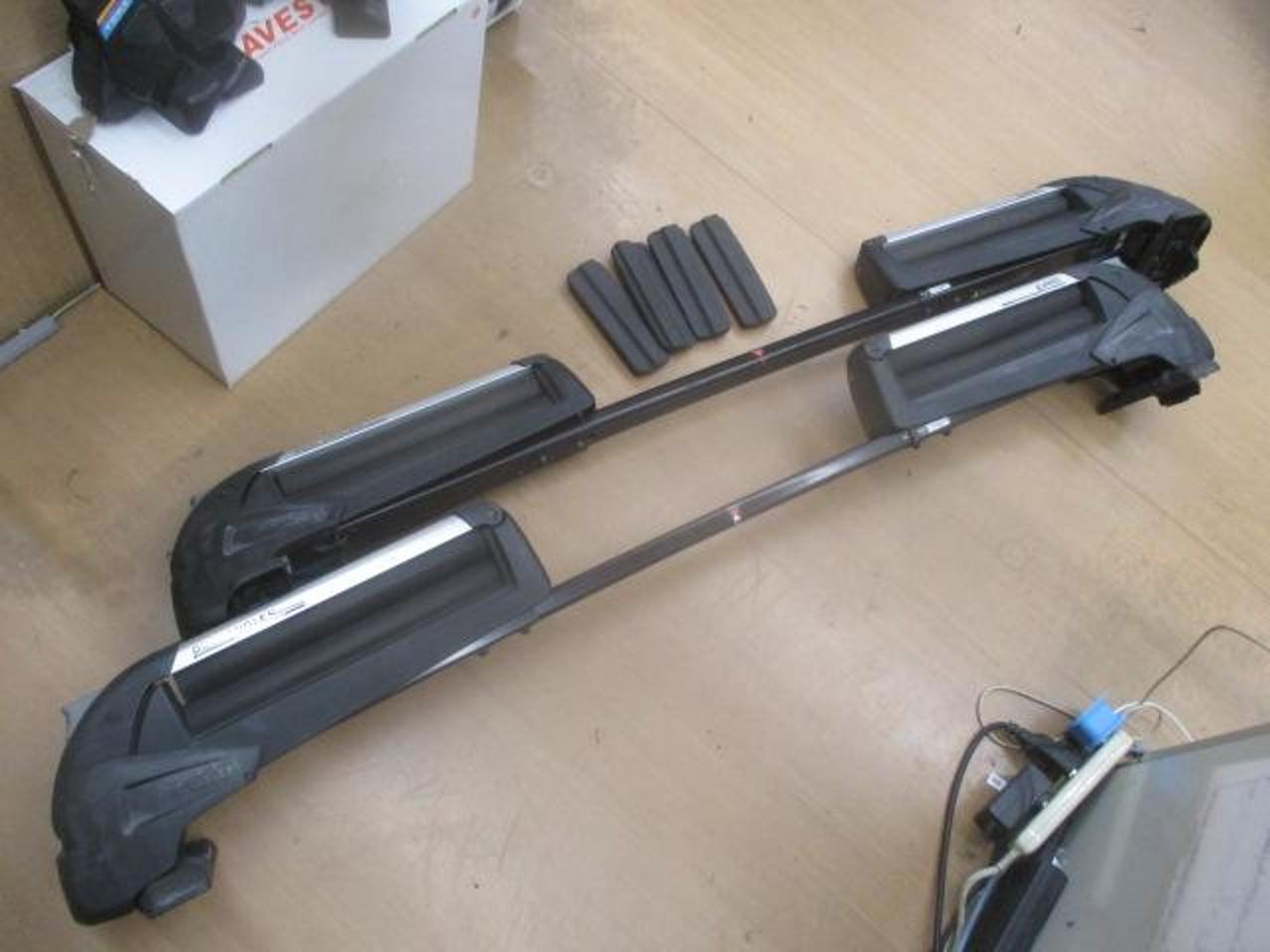 INNO UK723 デュアルアングルウインターキャリア エルグランド E51 後期 | カー用品 キャリアを通販で購入する | 中古カー＆バイク用品の販売ならアップガレージ