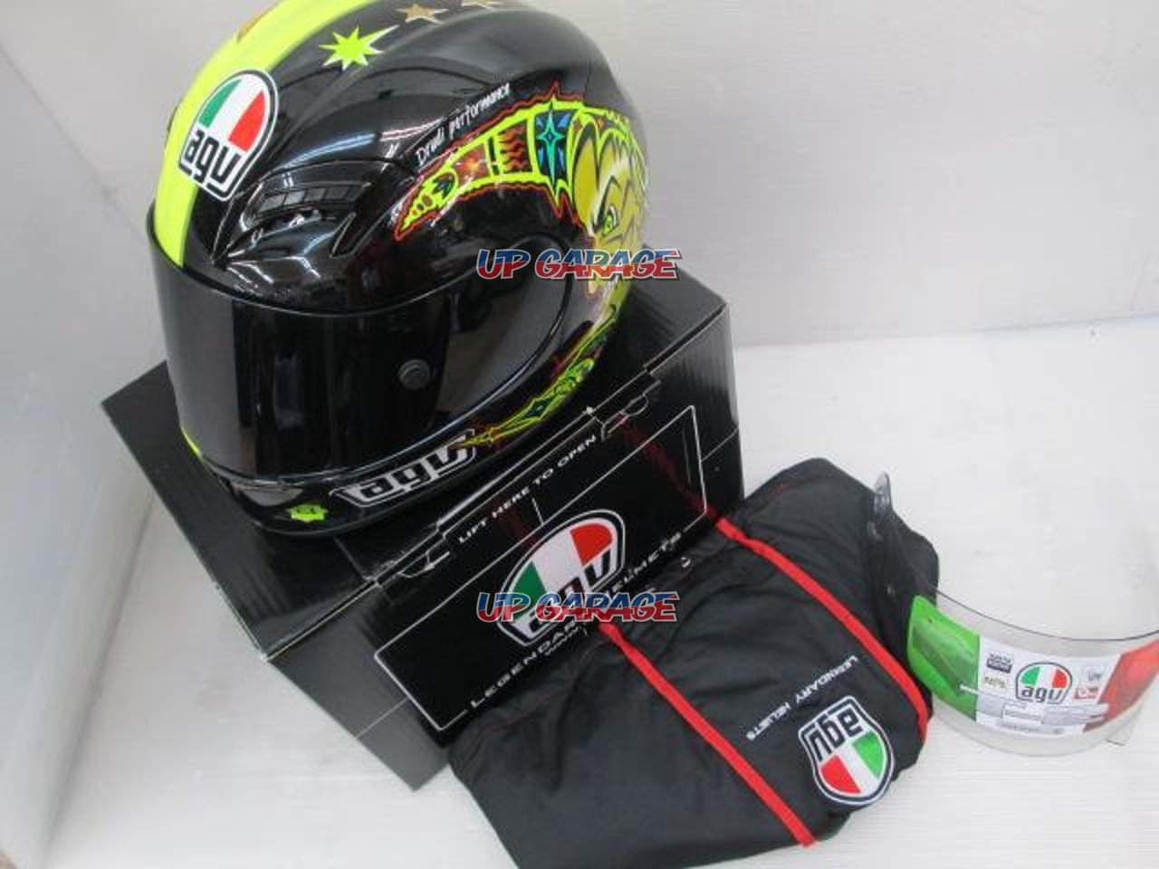 AGV T-2 SUN&MOON ’96 Mサイズ(57-58cm) ロッシのシンボルである太陽と月が印象的なデビュー時のレプリカモデル ...