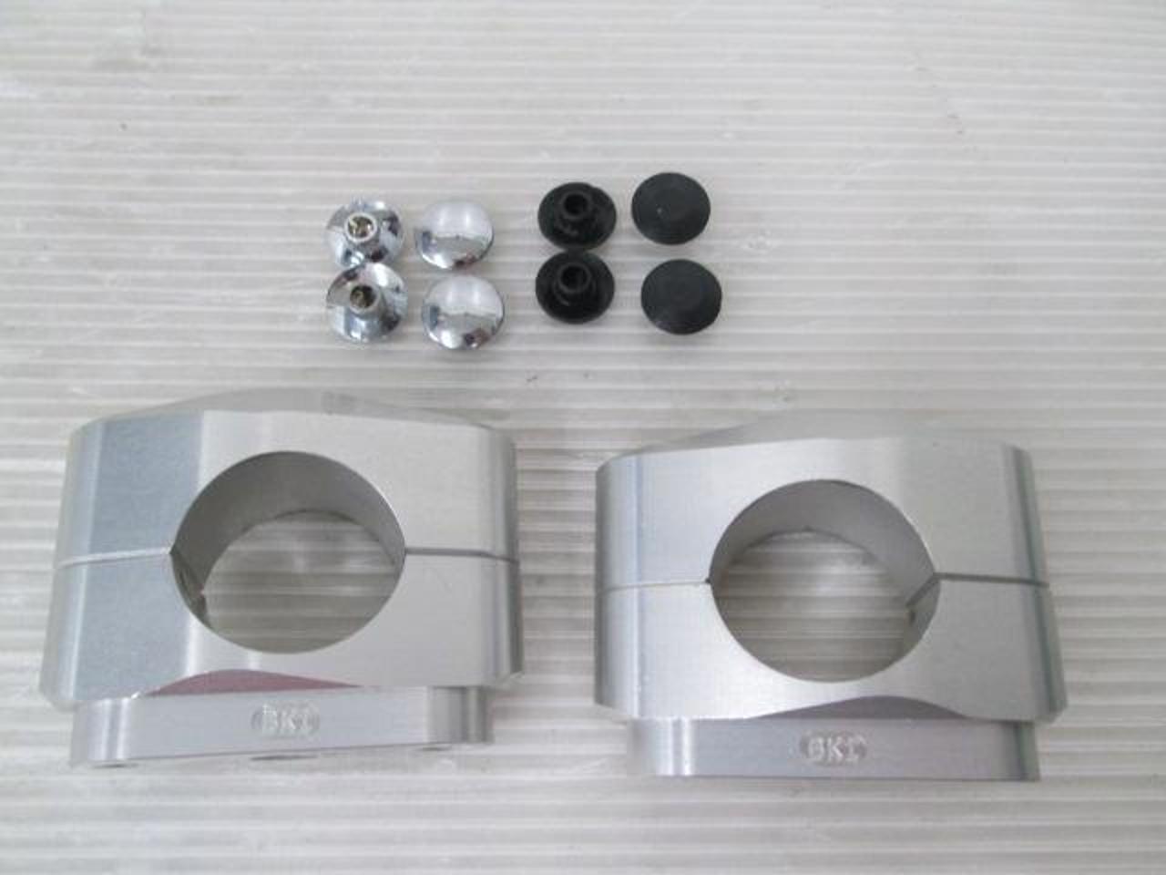 ABM ファットバー用ハンドルポスト シルバー 25mm 1本留めタイプ 固定用ボルト無し ハンドルクランプ部Φ28.6用 汎用 XJR1300/XJR1200にはそのまま使用出来ます ...