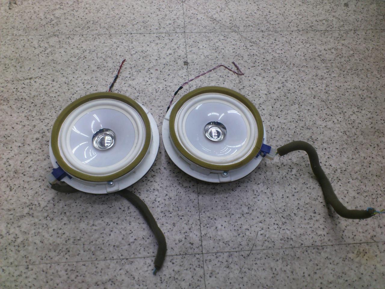 SUZUKI 純正OPスピーカー ホワイト (39102-85K12) | 中古品 | アップガレージ 尼崎インター店 | カー用品 スピーカー 埋め込みスピーカーを通販で購入する | 中古 ...