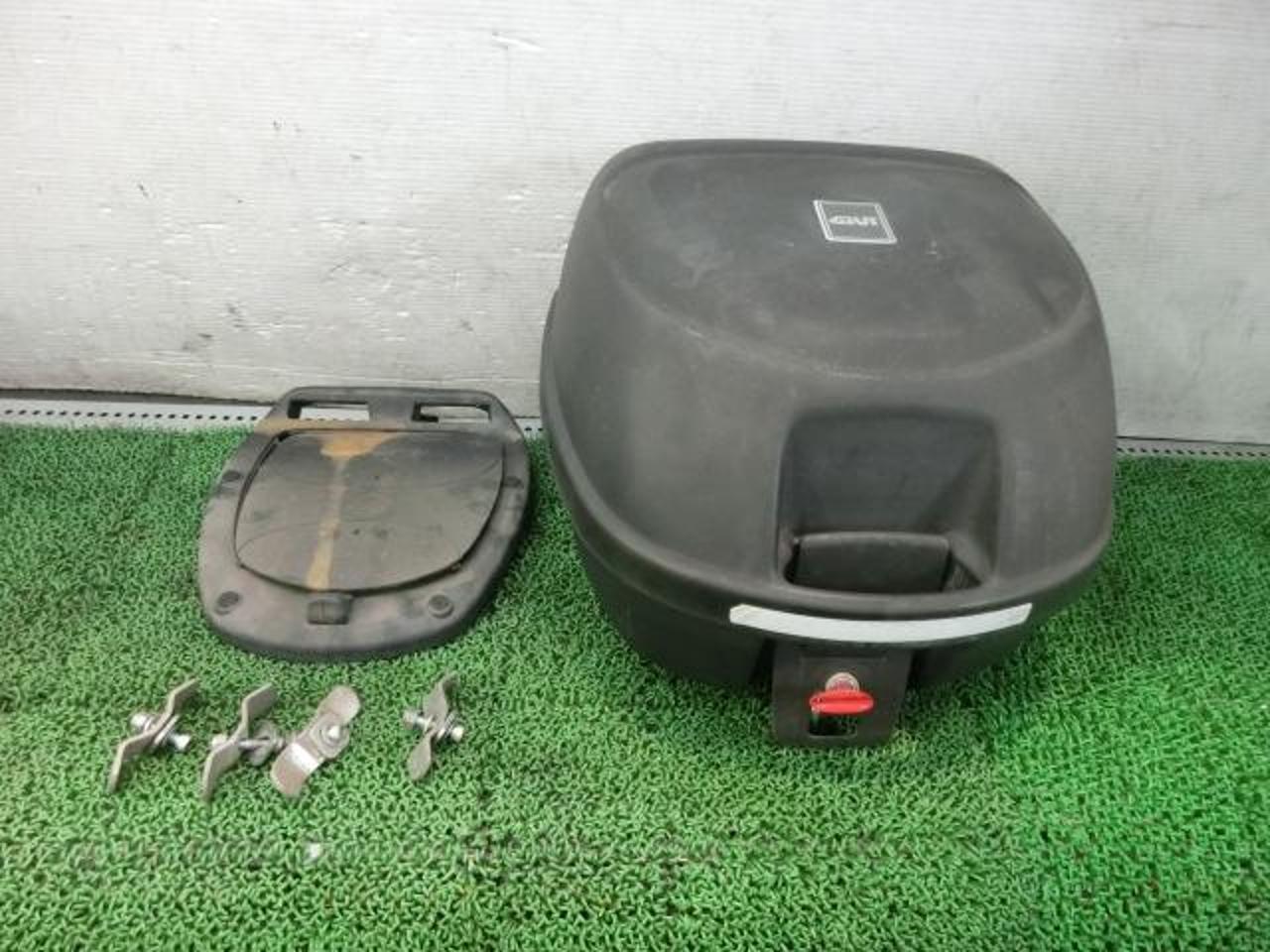 GIVI(ジビ) MICRO E26Nモノロックケース 汎用 | バイク用品 ツーリング用品 BOX(二輪)の通販 | アップガレージ 中古カー＆バイク用品の買取・販売専門店