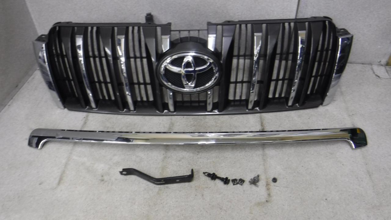 TOYOTA TRJ150Wランドクルーザープラド前期純正 フロントグリル 【55101-60660/75770-60010】 | カー用品 ...