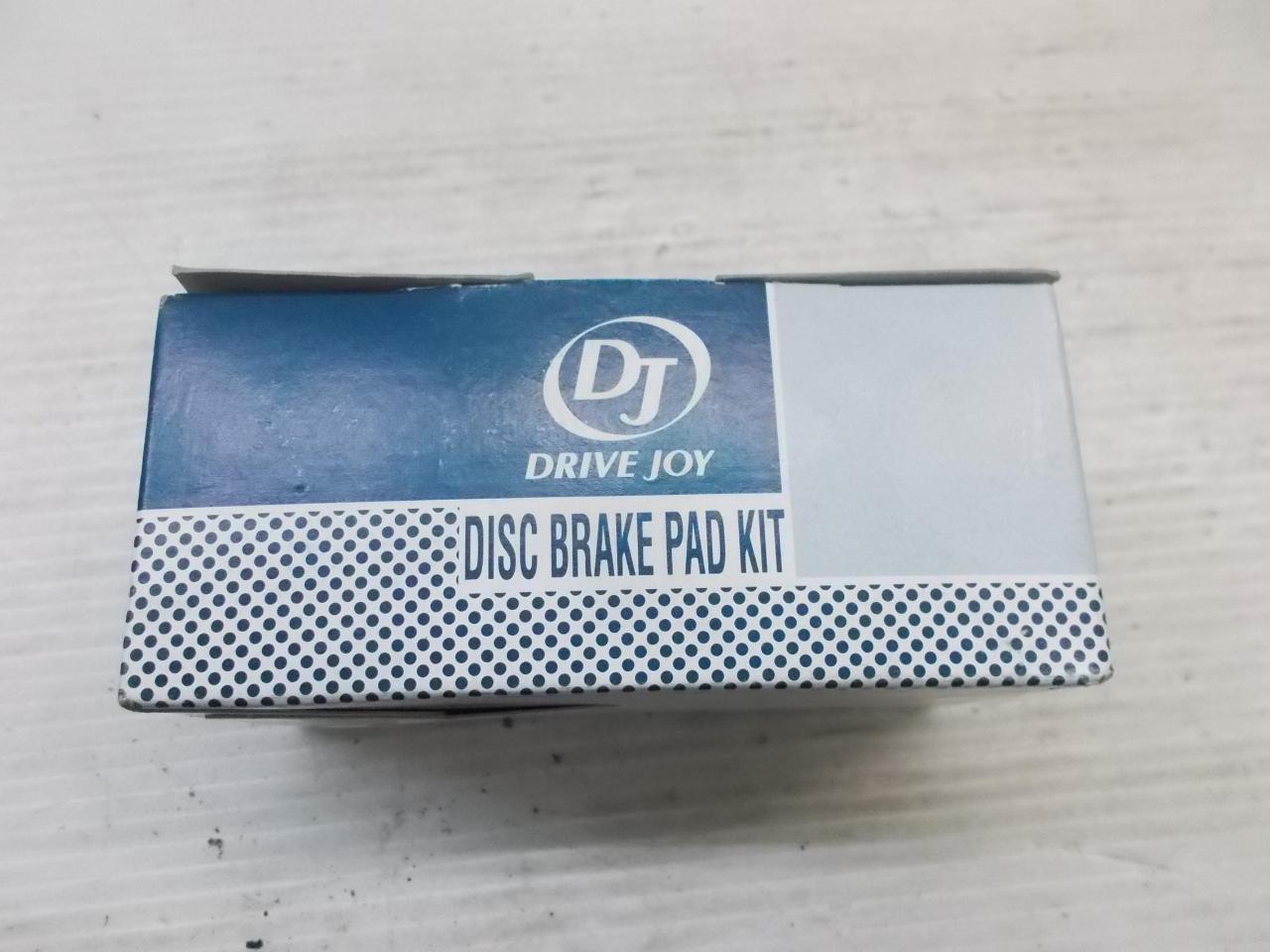 タクティー フロントディスクブレーキパッド V9118-S022 | カー用品 ブレーキ系 ブレーキパッド・シューを通販で購入する | 中古カー＆バイク用品の販売ならアップガレージ