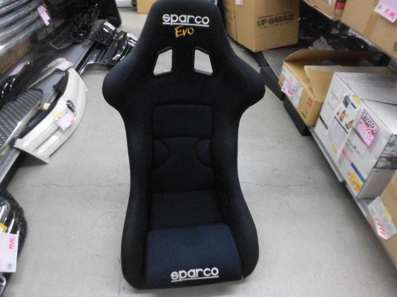 SPARCO EVO VTR フルバケットシート | 中古品 | アップガレージ 宇都宮店 | カー用品 シート フルバケットシート(その他)を通販で購入する | 中古カー＆バイク用品の販売 ...