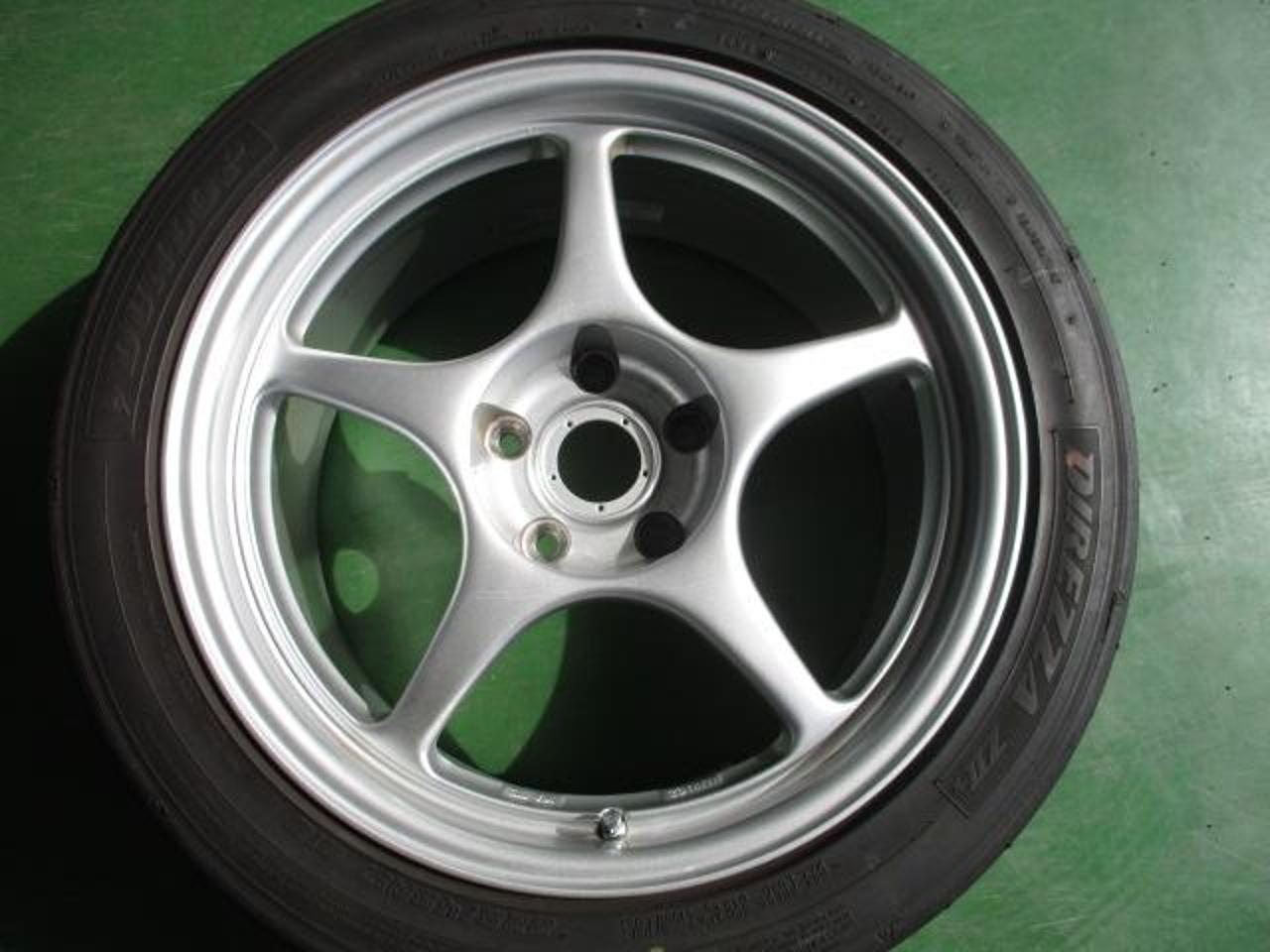 ｷｬﾝﾍﾟｰﾝ特価 【2本ｾｯﾄ】ENKEI(ｴﾝｹｲ) Racing(レーシング) RACING RP02 ホワイト+ DUNLOP ...
