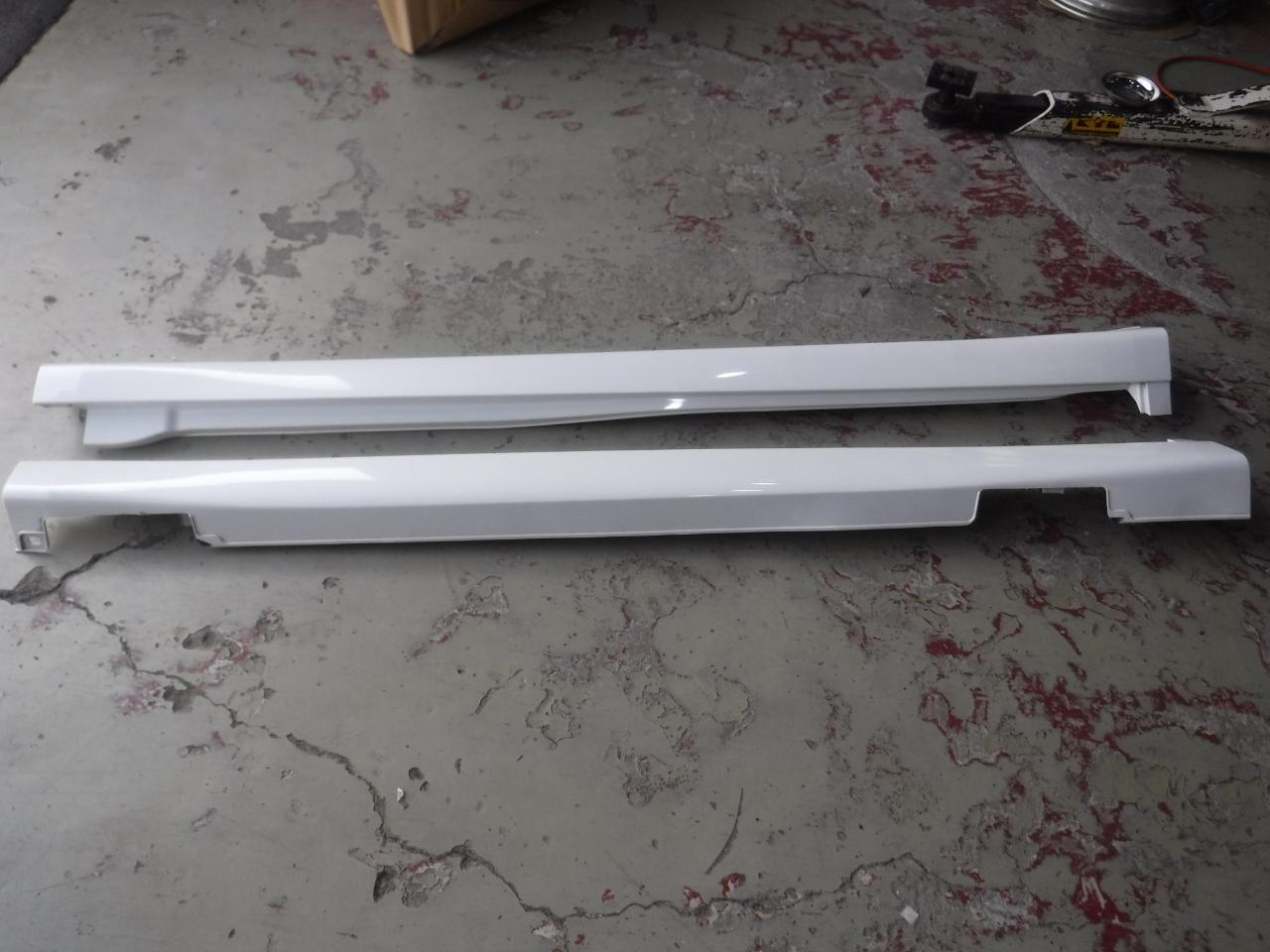 HONDA RK1ステップワゴン後期 純正 サイドステップ 【71800-SZW-00-50/71850-SZW-00-50】 | カー用品 ...