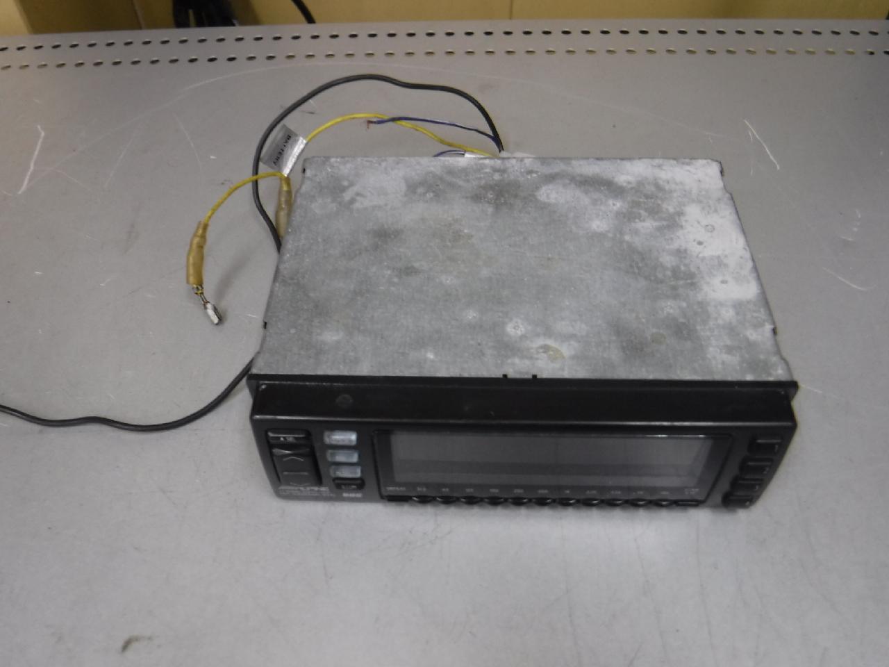 ALPINE 3341 | カー用品 ヘッドユニット その他ヘッドユニットを通販で購入する | 中古カー＆バイク用品の販売ならアップガレージ