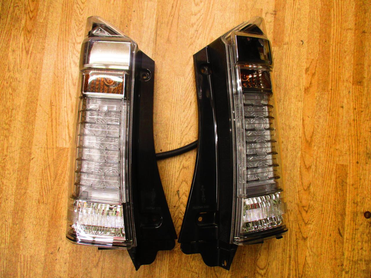 HONDA JF1･JF2 N-BOXカスタム純正テールレンズ | カー用品 ボディパーツ テールレンズを通販で購入する | 中古カー＆バイク ...