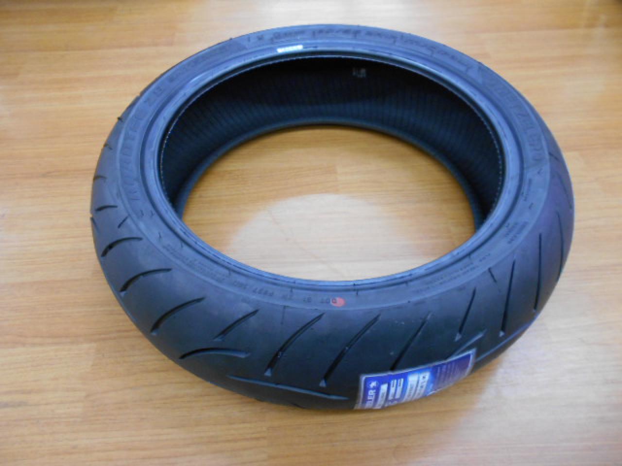 METZELER ROADTEC Z8M INTERACT 180/55ZR17 M/C(73W) | 新古品 | アップガレージ 盛岡 ...