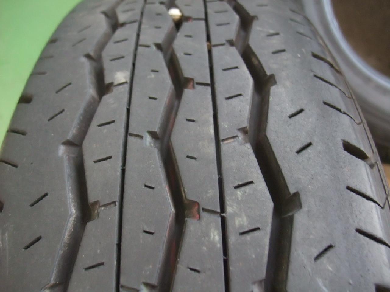 BRIDGESTONE ECOPIA RD613 2本 | カー用品 タイヤ 15インチタイヤを通販で購入する | 中古カー＆バイク用品の販売 ...