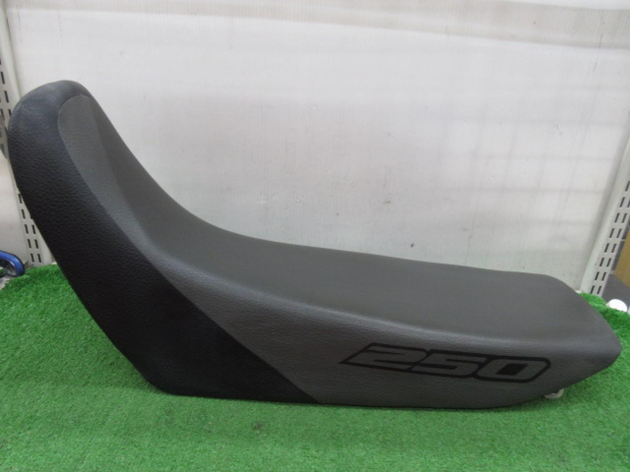 HONDA(ホンダ) 純正シート XR250(MD30) ’03外し | 中古品 | アップガレージ ライダース埼玉上尾店 | バイク用品 ...