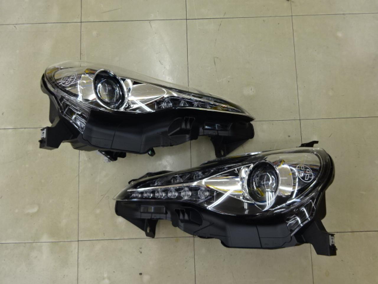 トヨタ SU003-08030 SU003-08029 86 ZN6 後期 純正LEDヘッドライト | カー用品 ボディパーツ ヘッドライトを ...