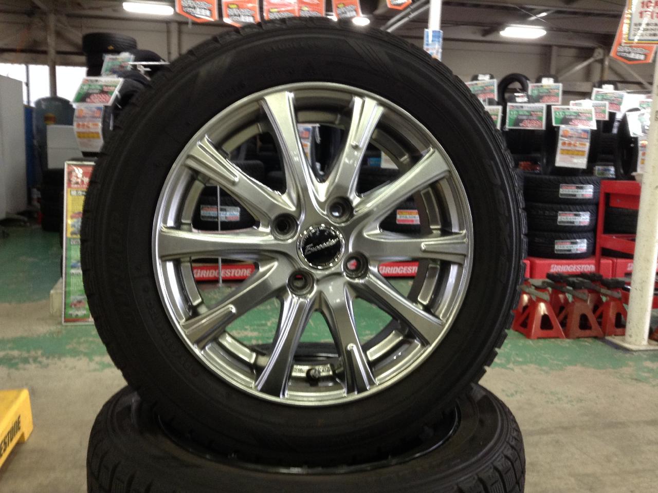 HOT STUFF Exceeder E02 + DUNLOP DSX-2 | 中古品 | アップガレージ 横浜町田総本店 | カー用品 スタッドレスタイヤホイールセット 14インチ ...