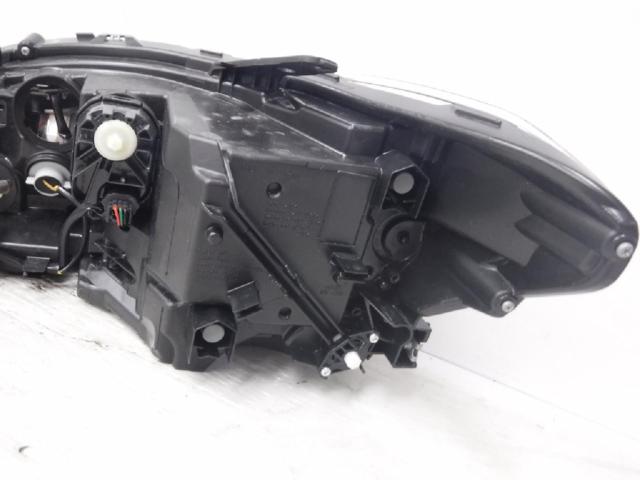 SUBARU レヴォーグ(VM4･VMG)純正 ヘッドライト | 中古品 | アップガレージ 美原北インター店 | カー用品 ボディパーツ ...