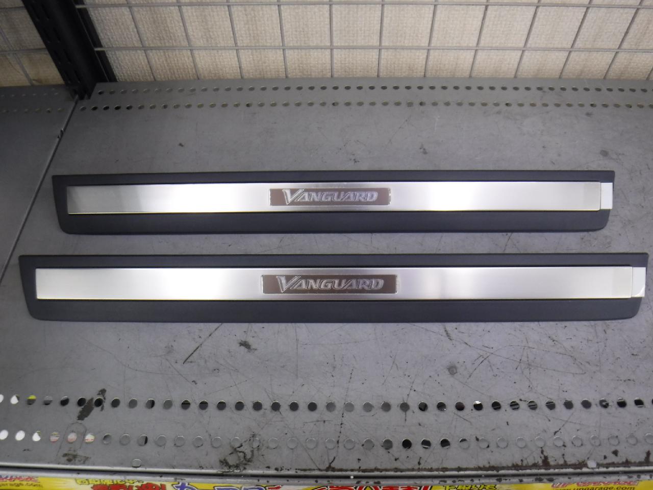 値下しました】TOYOTA 純正スカッフプレート(67911-42050) | カー用品 インテリア その他インテリアの通販 | アップ ...