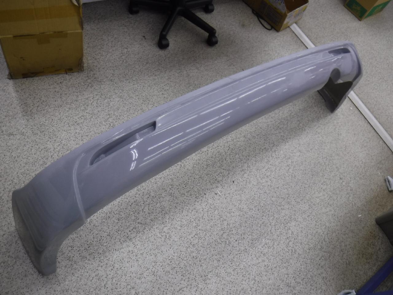 値下しました】メーカー不明 リアハーフスポイラー | カー用品 ボディパーツ リアエアロを通販で購入する | 中古カー＆バイク用品の販売なら ...