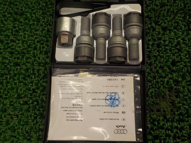 Audi Anti-theft wheel bolts | カー用品 タイヤホイール関連 取付ナットを通販で購入する | 中古カー＆バイク用品 ...