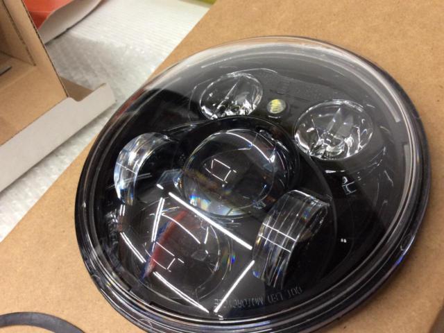 ハーレーダビッドソン 純正 5-3/4Daymaker LED Hedlamp 67700145A | バイク用品 電装品 ヘッドライト(二輪)の通販 | アップガレージ 中古カー＆バイク用品 ...