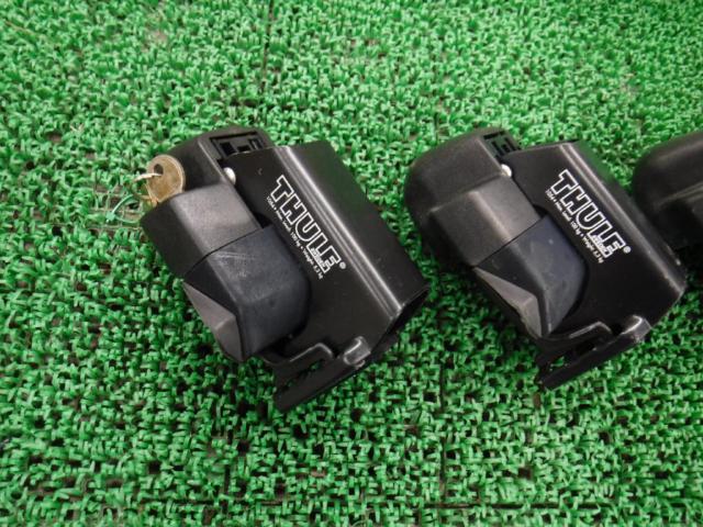 THULE 1054キャリアベース ルーフレール車汎用 | カー用品 キャリアを通販で購入する | 中古カー＆バイク用品の販売ならアップガレージ
