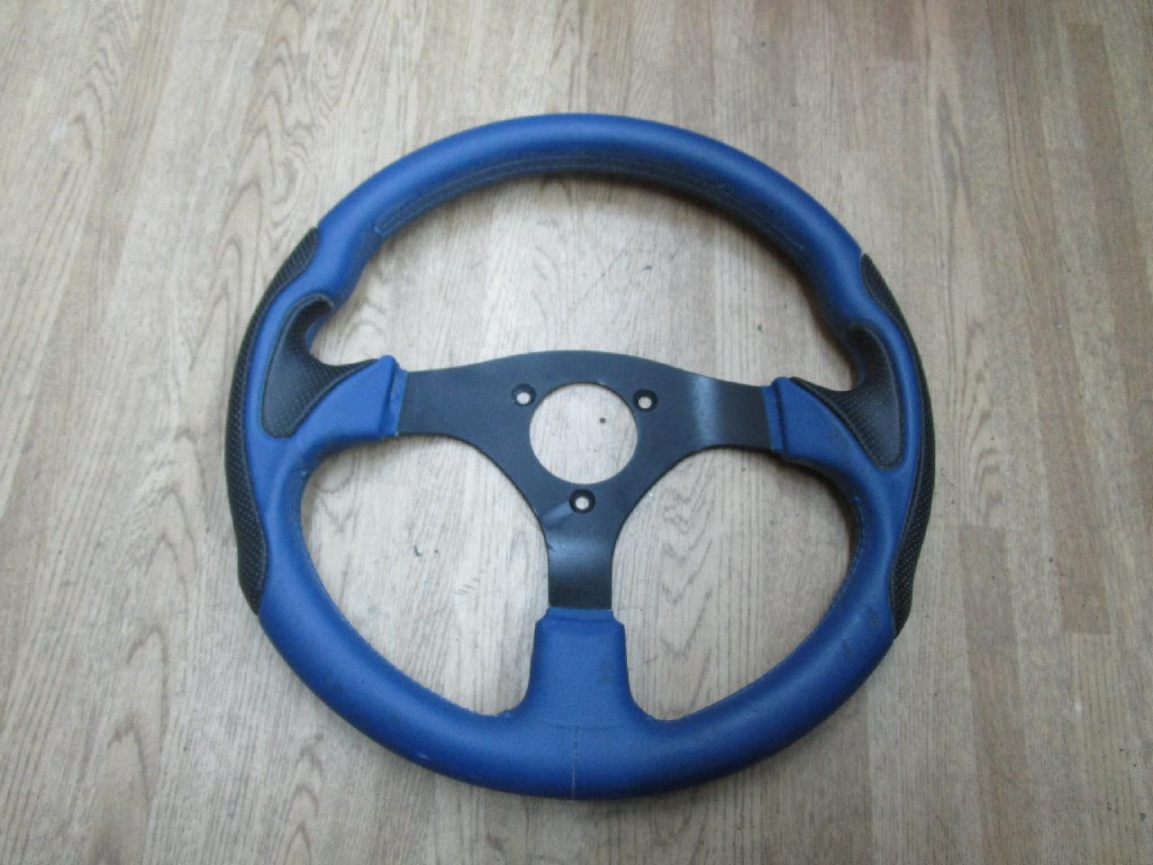 メーカー不明レザーステアリング | カー用品 インテリア ステアリングを通販で購入する | 中古カー＆バイク用品の販売ならアップガレージ