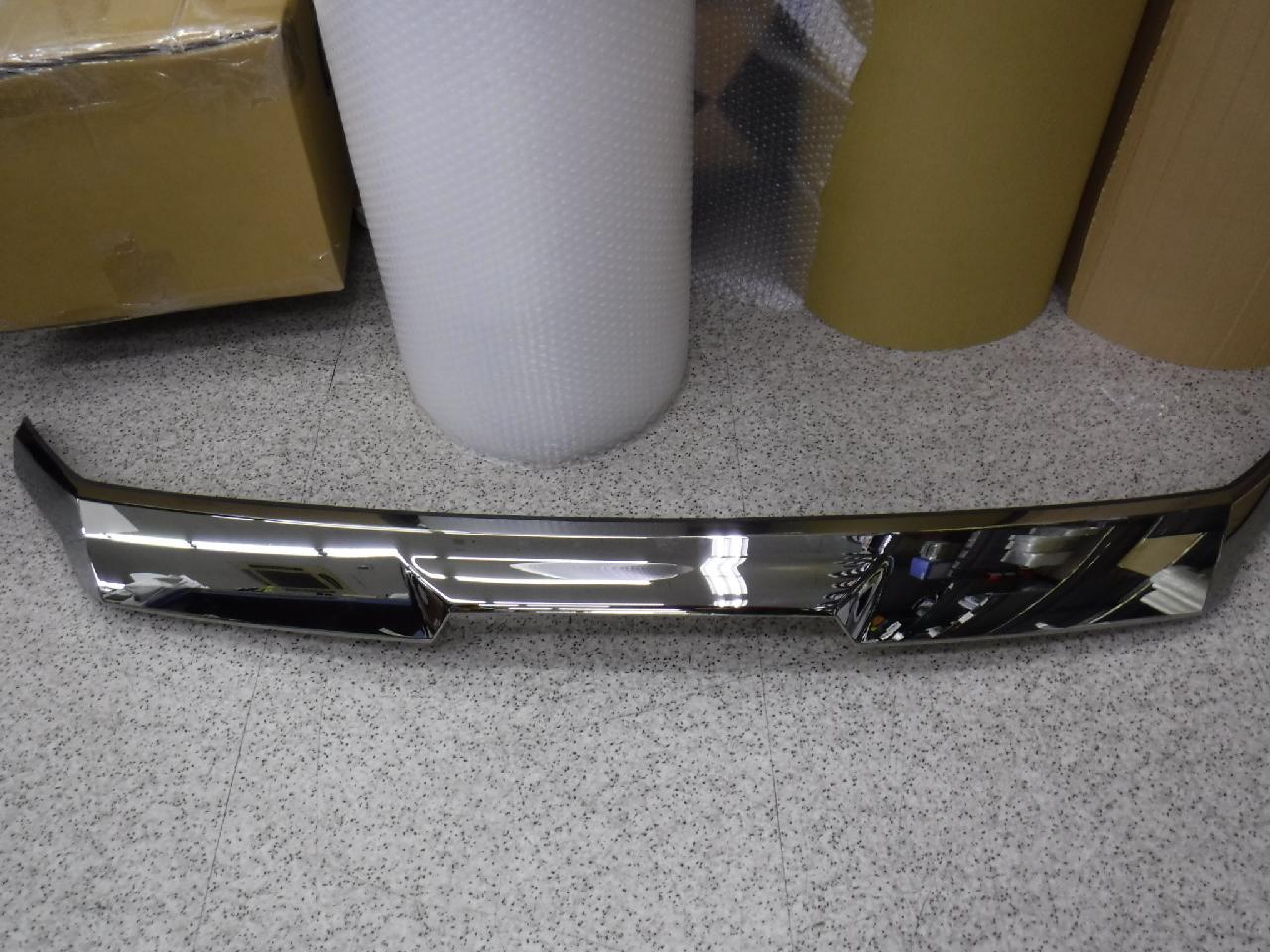 TOYOTA 純正ボンネットモール(75770-58140) | 中古品 | アップガレージ 尼崎インター店 | カー用品 ボディパーツ その ...