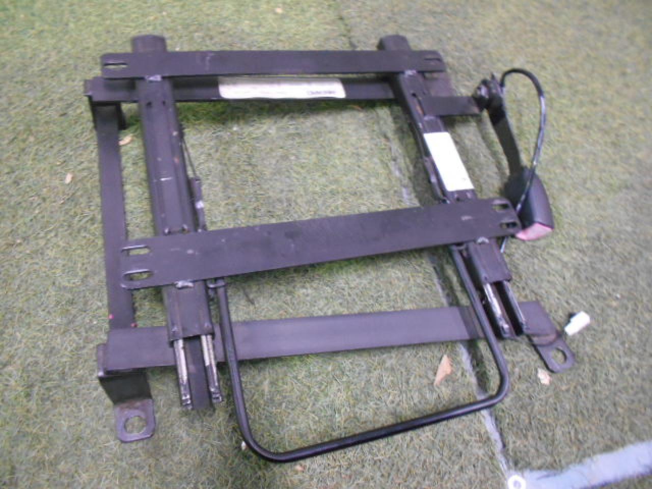 RECARO(レカロ)ローポジションシートレール | カー用品 シート シートレール(レカロ)を通販で購入する | 中古カー＆バイク用品の販売 ...