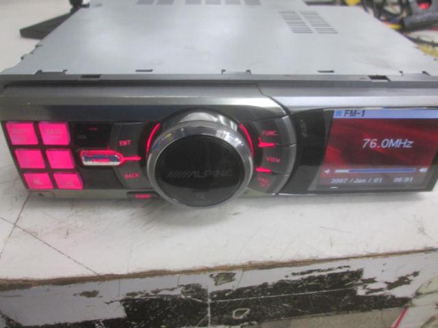 ALPINE iDA-X001 | カー用品 ヘッドユニット USB/i-Podチューナーを通販で購入する | 中古カー＆バイク用品の販売なら ...