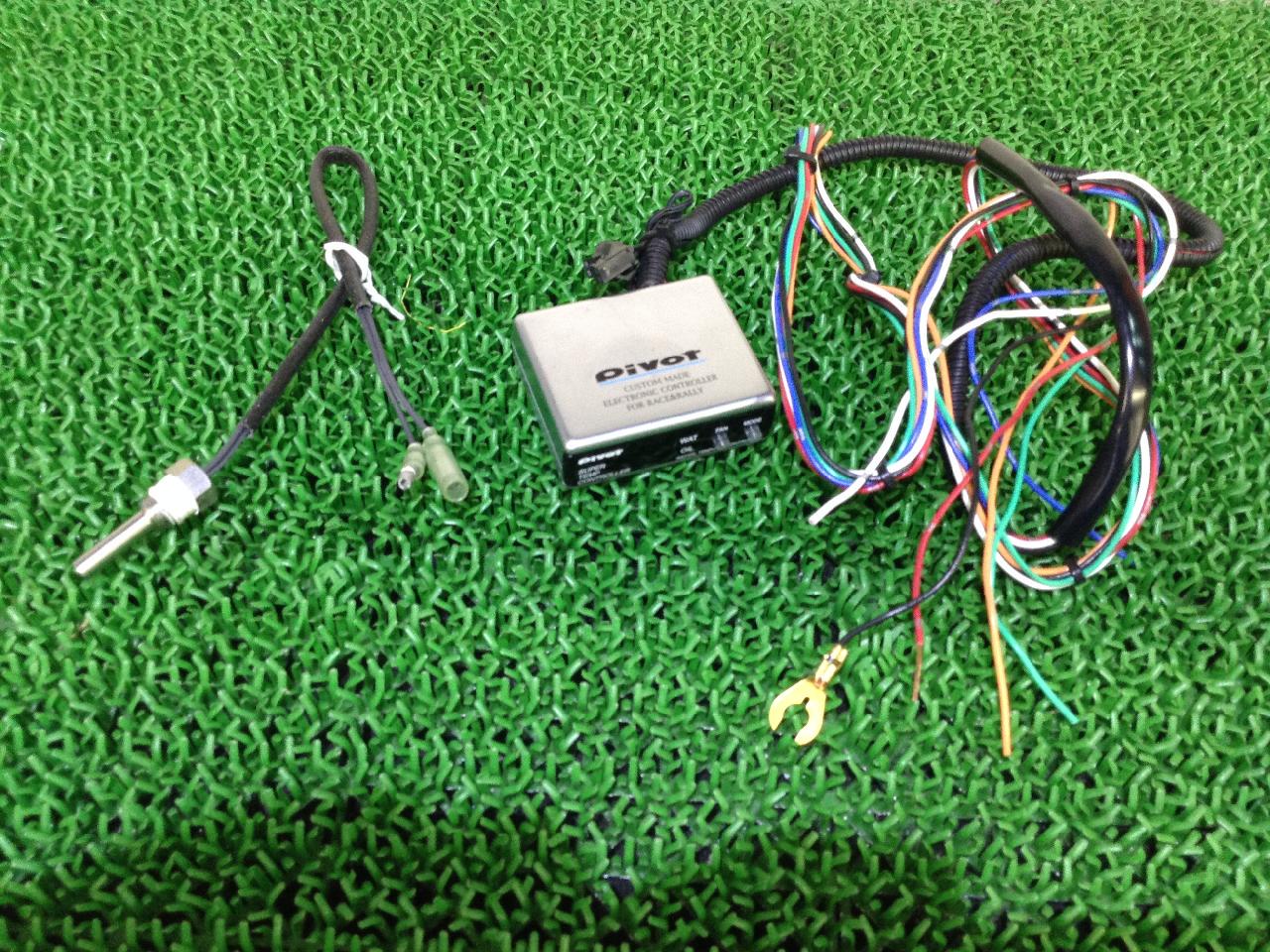 pivot SUPER TEMP CONTROLLER | カー用品 メーター系 メーターの通販 | アップガレージ 中古カー＆バイク用品の ...