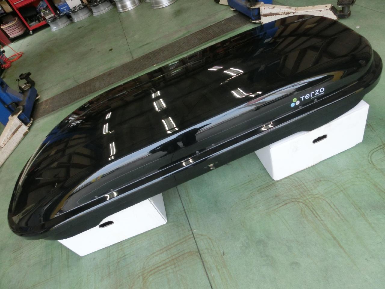 Terzo エアロルーフボックス ブラック ※代引き発送不可 | カー用品 キャリア ルーフBOXを通販で購入する | 中古カー＆バイク用品の販売ならアップガレージ