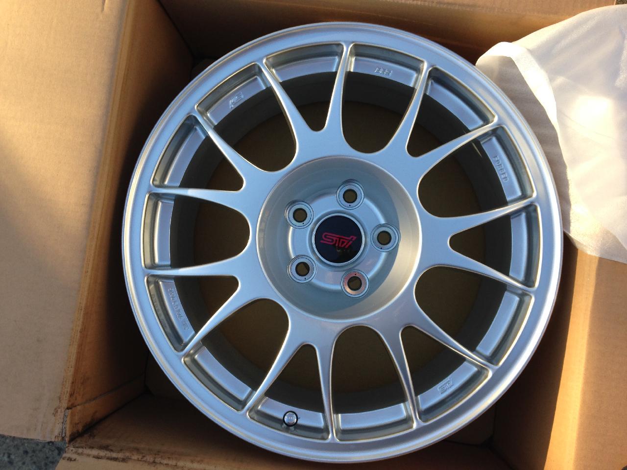 【2本のみ】SUBARU S204 インプレッサ純正 STI BBSホイール(RG401) | カー用品 アルミホイール 18インチホイールを ...