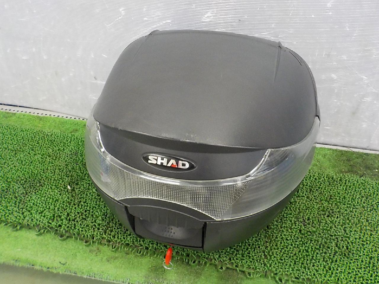 SHAD SH33 リアBOX | バイク用品 ツーリング用品 BOX(二輪)を通販で購入する | 中古カー＆バイク用品の販売ならアップガレージ