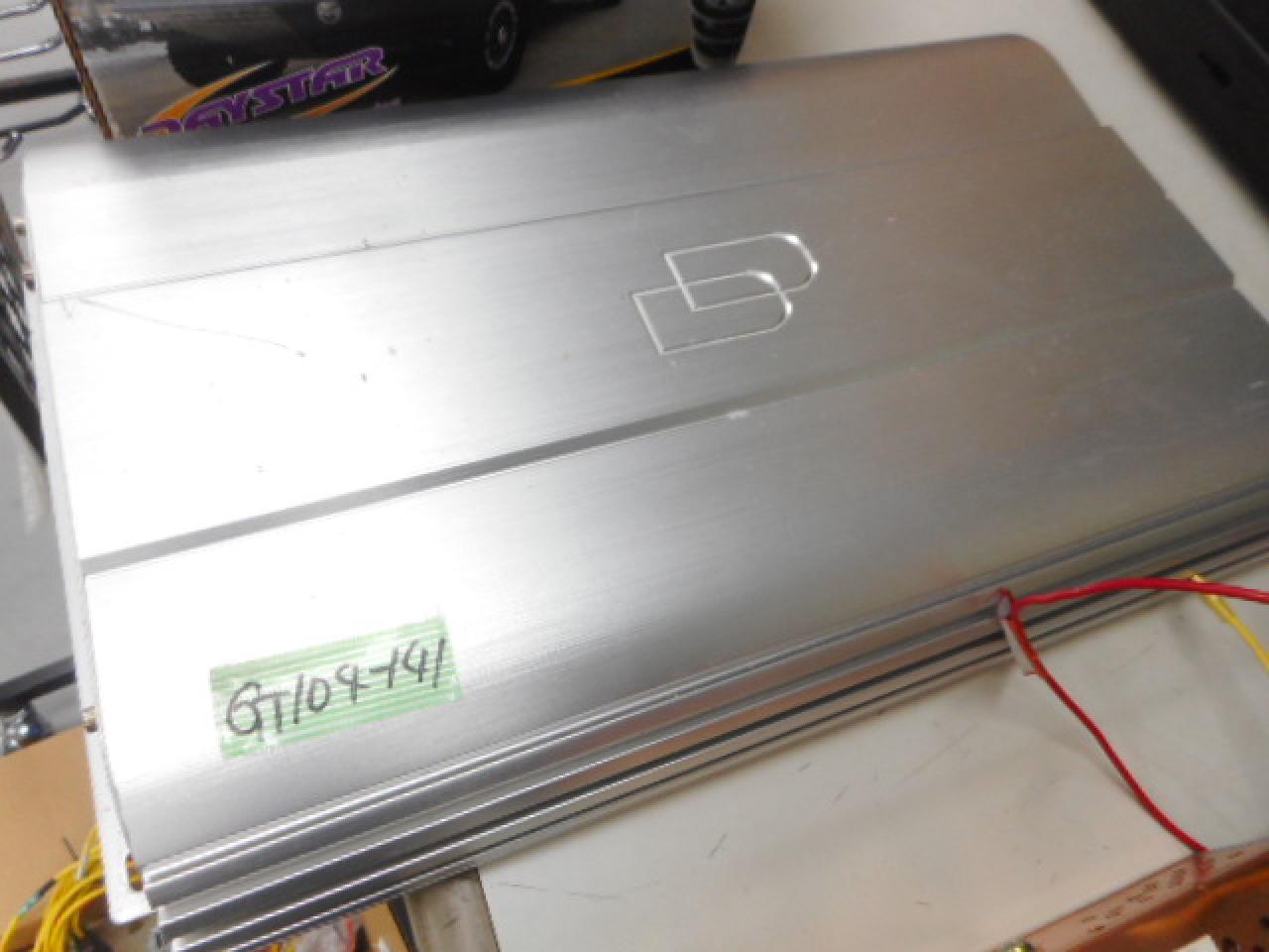 値下げしました!GT104-141 DIGITAL DESIGNS C2a | カー用品 アンプを通販で購入する | 中古カー＆バイク用品の販売ならアップガレージ