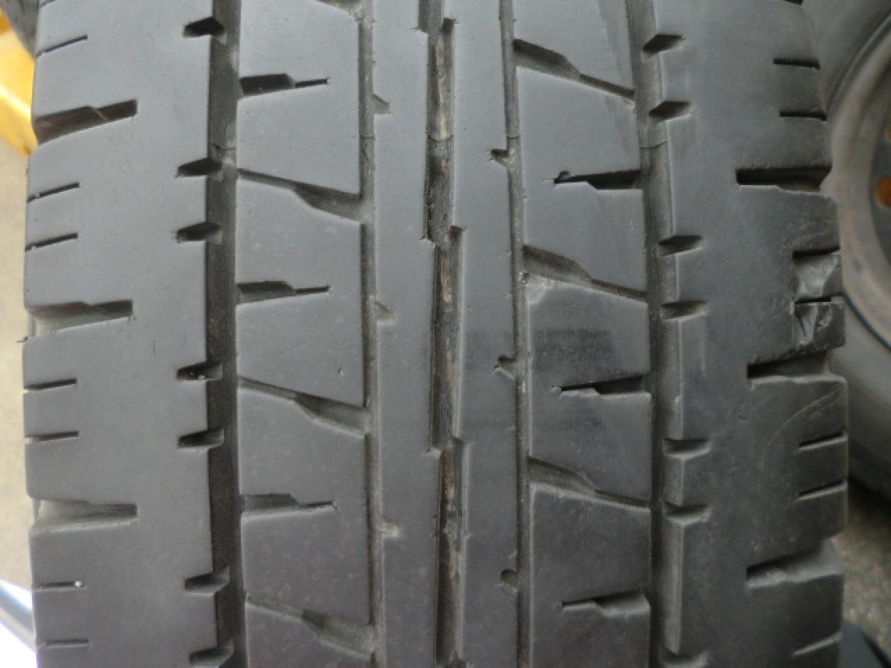 DUNLOP ENASAVE VAN01 | カー用品 タイヤ 15インチタイヤを通販で購入する | 中古カー＆バイク用品の販売ならアップガレージ