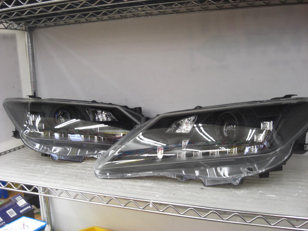 JUNYAN インナーブラックLEDプロジェクターヘッドライト AVV50 カムリハイブリッド 前期用 | 中古品 | アップガレージ 小牧南インター店 | カー用品 ボディパーツ ...