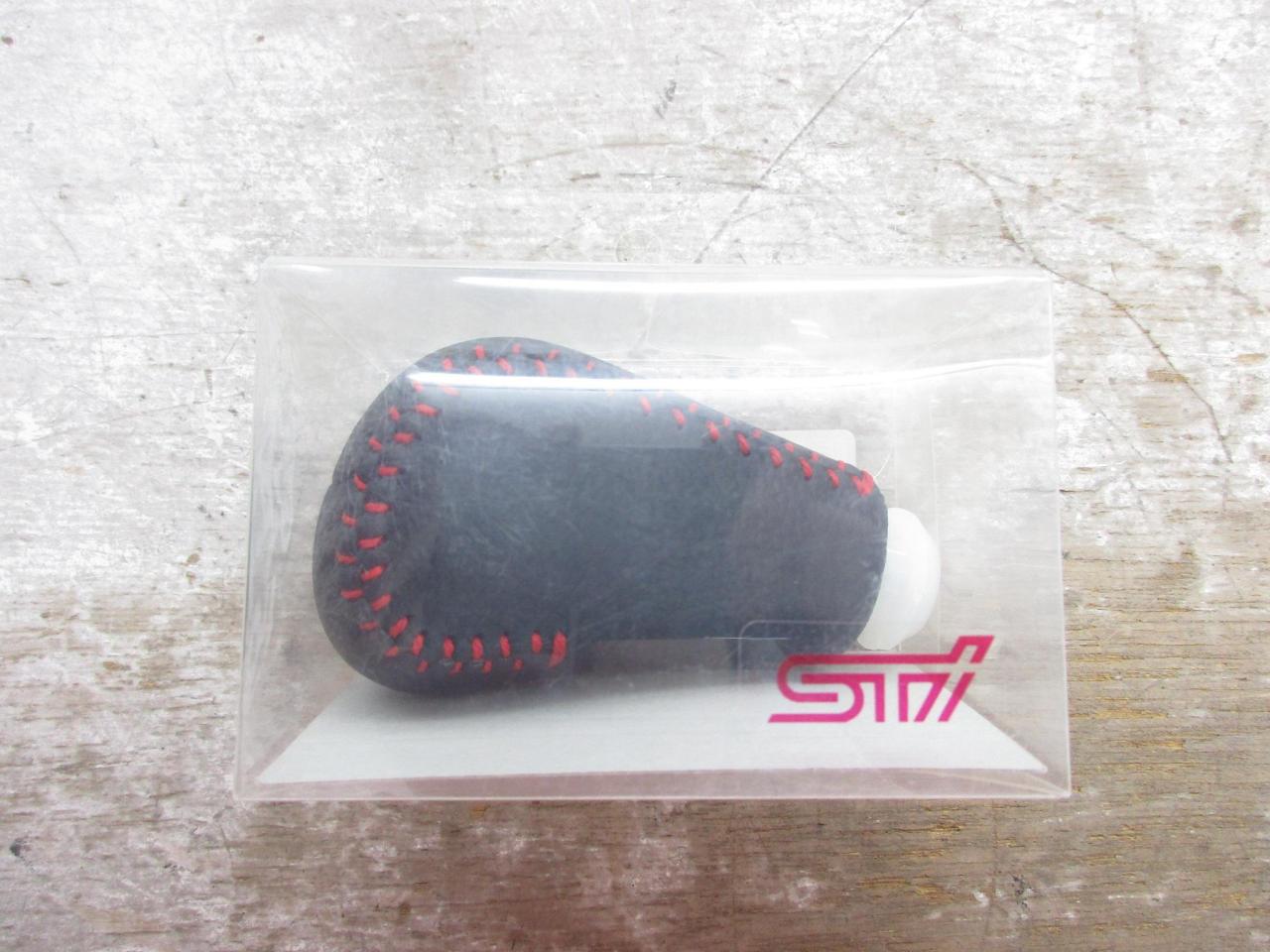 STi シフトノブ 5MT用 STS025500180 | カー用品 インテリア シフトノブを通販で購入する | 中古カー＆バイク用品の販売ならアップガレージ