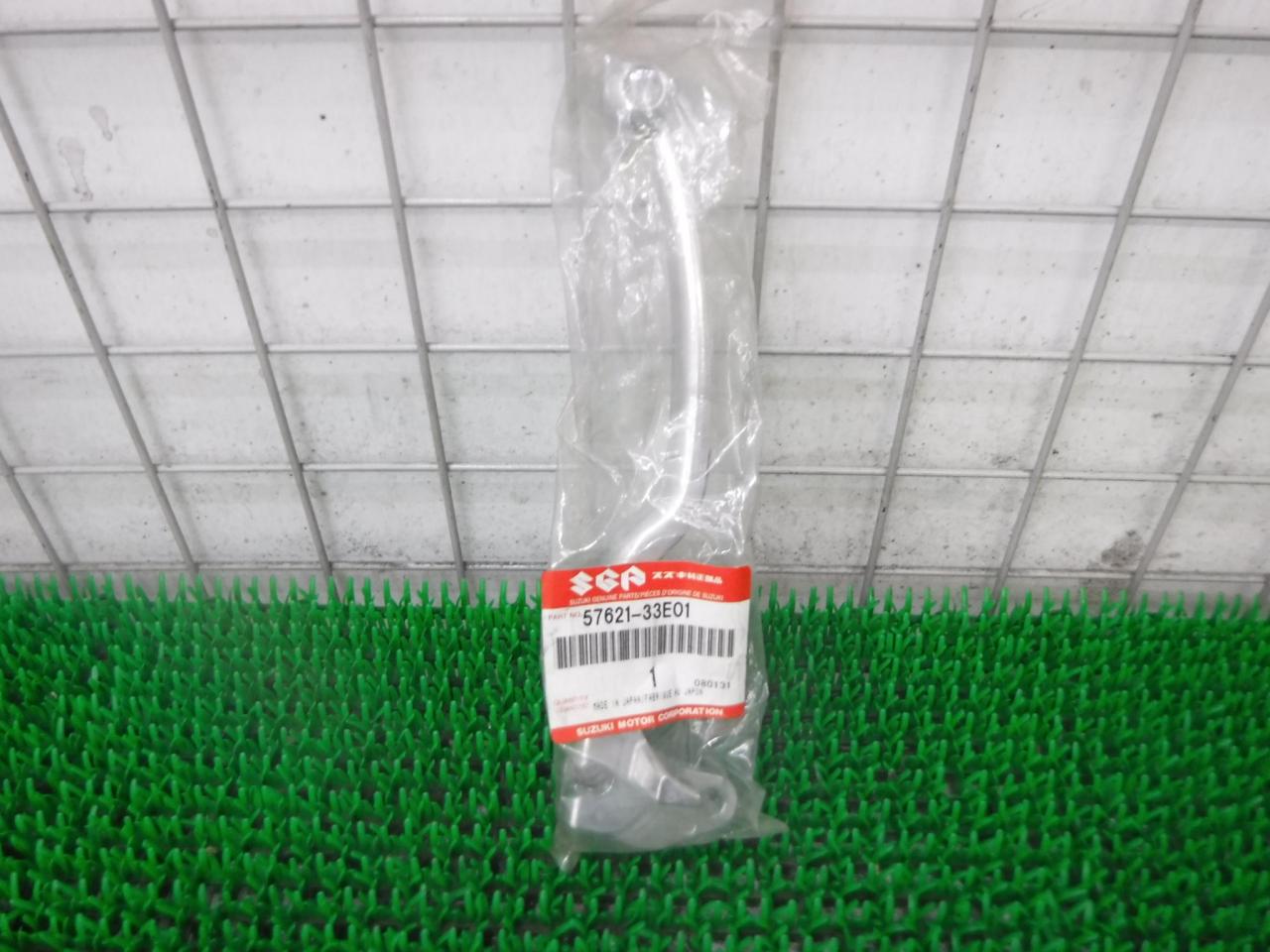 SUZUKI(スズキ)純正 クラッチレバー 57621-33E01 | バイク用品 その他(バイクパーツ) その他バイクパーツ(二輪)を通販で ...