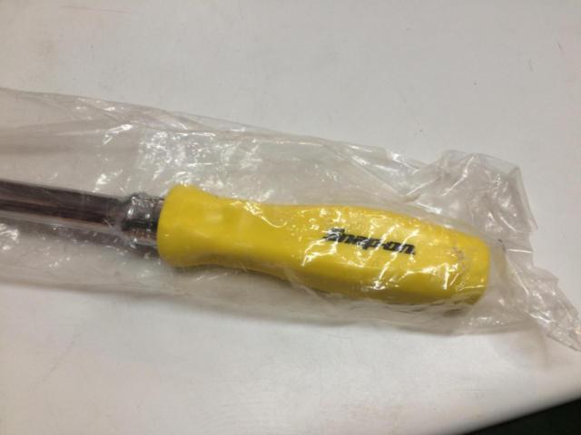 スナップオン Snap-on 1/2(12,7mm) ロング フレックスヘッド クラシックグリップ SHLFD80A 黄色 | 工具 大工道具 ...