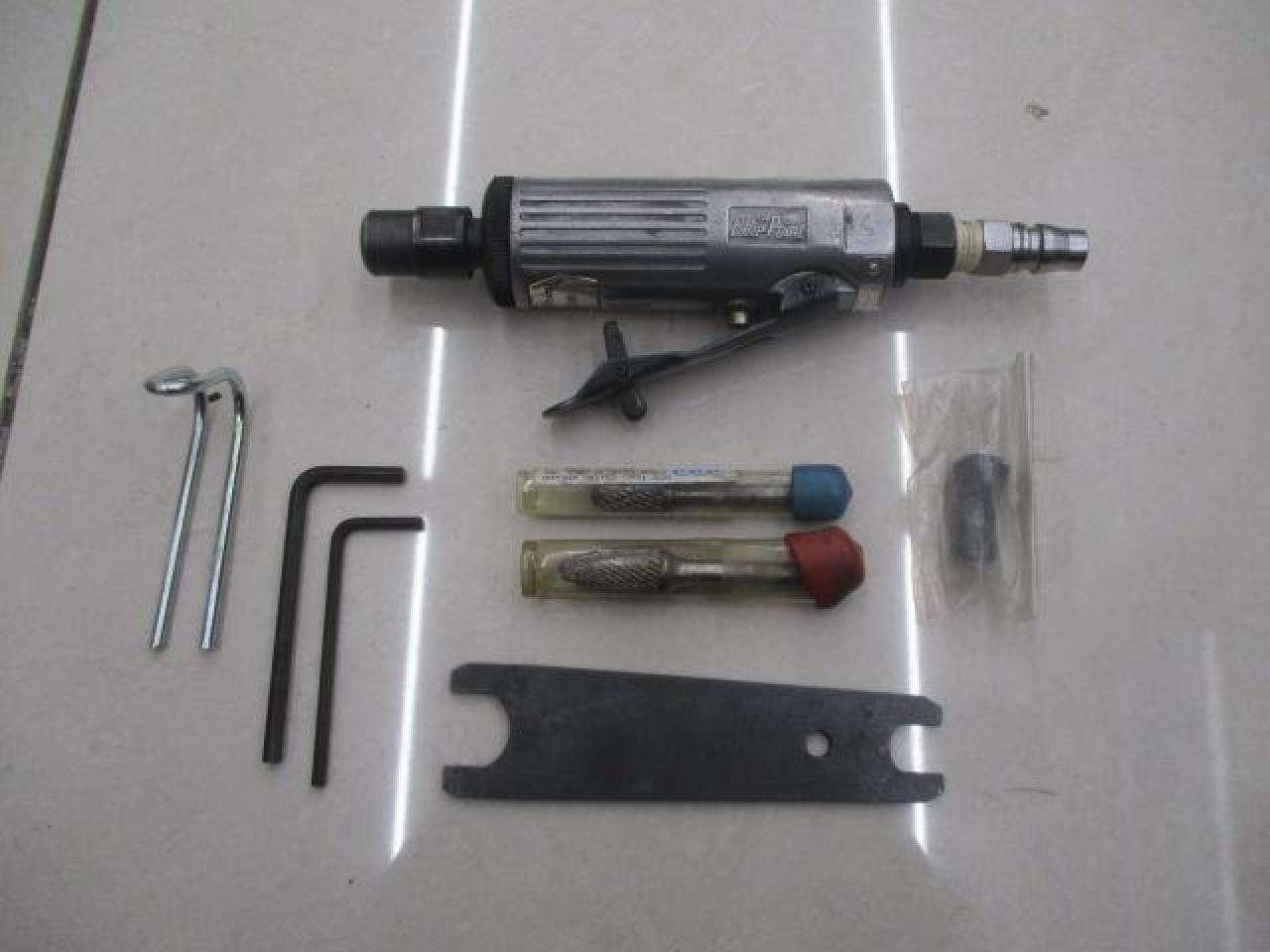 Blue Point AT130エアグラインダー | カー用品 メンテナンス 工具を通販で購入する | 中古カー＆バイク用品の販売ならアップガレージ