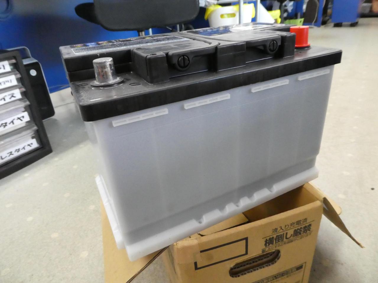 VolksWagen 純正バッテリー 6R0 915 105 B (S08051) | 新古品 | アップガレージ 新潟新発田店 | カー用品 ...